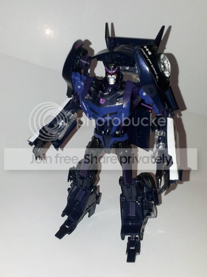 TSS Figure Reveal: Barricade | Page 6 | TFW2005 - The 2005 Boards